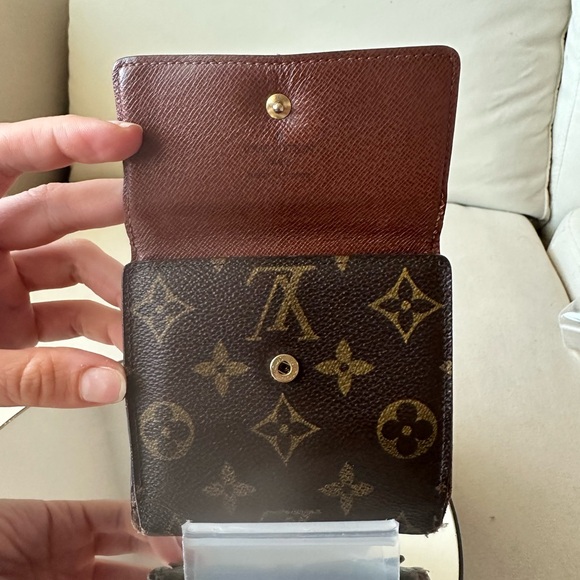 Louis Vuitton | Bags | Louis Vuitton Lv Monogram Double Snap Compact ...